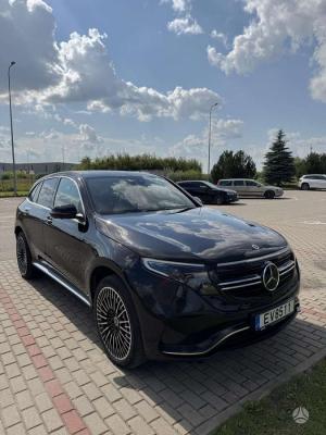 Black Mercedes-Benz EQC 2021 in Kaunas, with an engine capacity of 0.00 L and mileage of 69 thousand km for 41900 €, photo  on AUTOMOTO.COM.LV
