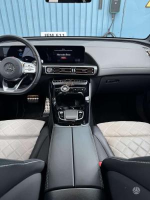 Black Mercedes-Benz EQC 2021 in Kaunas, with an engine capacity of 0.00 L and mileage of 69 thousand km for 41900 €, photo 9 on AUTOMOTO.COM.LV