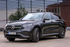 Melns Mercedes-Benz EQC 2021 Klaipėda, ar dzinēja tilpumu 0.00 L un nobraukumu 109 tūkst. km par 38600 €, foto  vietnē AUTOMOTO.COM.LV