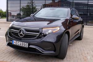 Black Mercedes-Benz EQC 2021 in Klaipeda, with an engine capacity of 0.00 L and mileage of 109 thousand km for 38600 €, photo 14 on AUTOMOTO.COM.LV