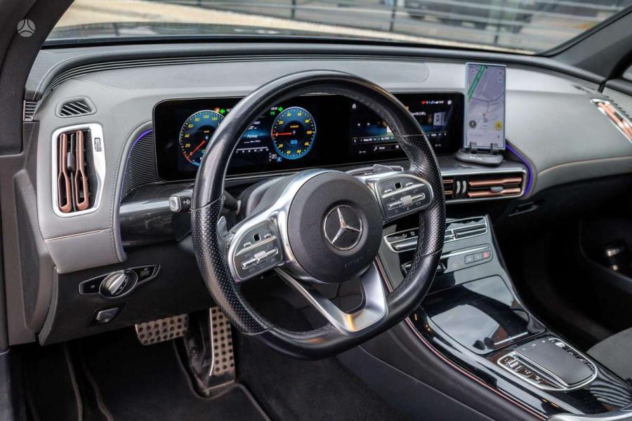 Black Mercedes-Benz EQC 2021 in Klaipeda, with an engine capacity of 0.00 L and mileage of 109 thousand km for 38600 €, photo 20 on AUTOMOTO.COM.LV