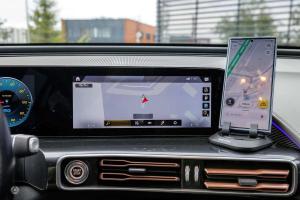 Black Mercedes-Benz EQC 2021 in Klaipeda, with an engine capacity of 0.00 L and mileage of 109 thousand km for 38600 €, photo 22 on AUTOMOTO.COM.LV