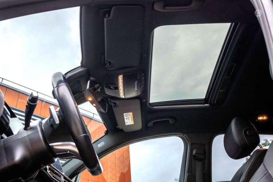 Black Mercedes-Benz EQC 2021 in Klaipeda, with an engine capacity of 0.00 L and mileage of 109 thousand km for 38600 €, photo 24 on AUTOMOTO.COM.LV