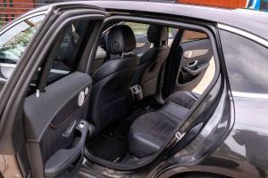 Black Mercedes-Benz EQC 2021 in Klaipeda, with an engine capacity of 0.00 L and mileage of 109 thousand km for 38600 €, photo 28 on AUTOMOTO.COM.LV