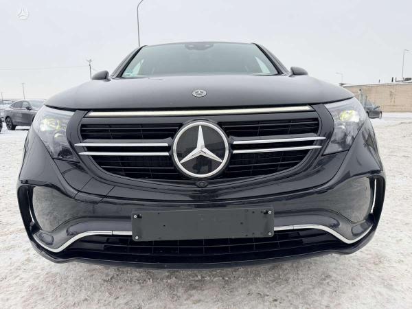Melns Mercedes-Benz EQC 2022 Šauļi, ar dzinēja tilpumu 0.00 L un nobraukumu 75 tūkst. km par 25400 €, foto 2 vietnē AUTOMOTO.COM.LV