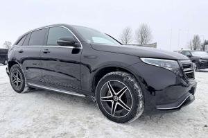 Melns Mercedes-Benz EQC 2022 Šauļi, ar dzinēja tilpumu 0.00 L un nobraukumu 75 tūkst. km par 25400 €, foto 3 vietnē AUTOMOTO.COM.LV