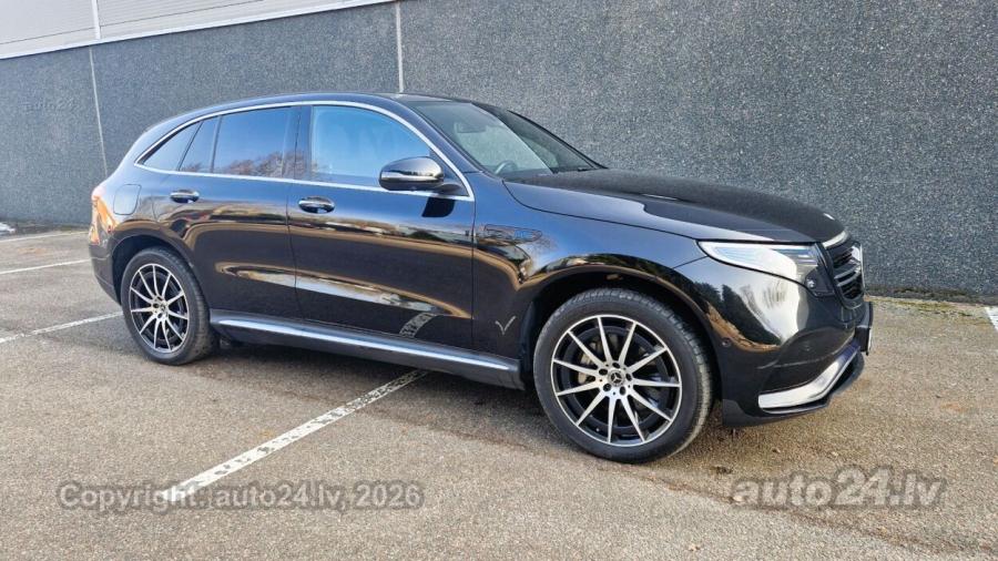 Melns Mercedes-Benz EQC 2020 Tallina, ar dzinēja tilpumu 0.00 L un nobraukumu 95 tūkst. km par 32900 €, foto 4 vietnē AUTOMOTO.COM.LV