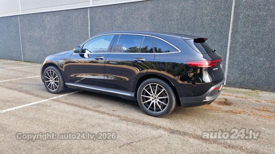 Melns Mercedes-Benz EQC 2020 Tallina, ar dzinēja tilpumu 0.00 L un nobraukumu 95 tūkst. km par 32900 €, foto 7 vietnē AUTOMOTO.COM.LV
