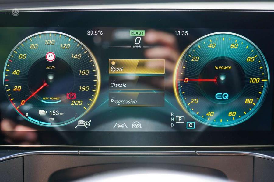 Синий Мерседес EQC 2021 в Вильнюс, объемом двигателя 0.00 л и пробегом 105 тыс. км за 32000 €, фото 30 на AUTOMOTO.COM.LV