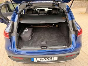 Blue Mercedes-Benz EQC 2021 in Klaipeda, with an engine capacity of 0.00 L and mileage of 130 thousand km for 32000 €, photo 11 on AUTOMOTO.COM.LV