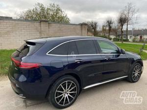Zils Mercedes-Benz EQC 2022 Šauļi, ar dzinēja tilpumu 0.00 L un nobraukumu 75 tūkst. km par 31000 €, foto 3 vietnē AUTOMOTO.COM.LV