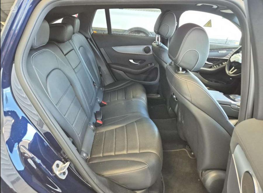 Zils Mercedes-Benz EQC 2022 Klaipėda, ar dzinēja tilpumu 0.00 L un nobraukumu 84 tūkst. km par 11200 €, foto 7 vietnē AUTOMOTO.COM.LV
