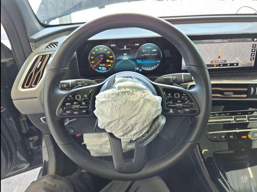 Zils Mercedes-Benz EQC 2022 Klaipėda, ar dzinēja tilpumu 0.00 L un nobraukumu 84 tūkst. km par 11200 €, foto 13 vietnē AUTOMOTO.COM.LV