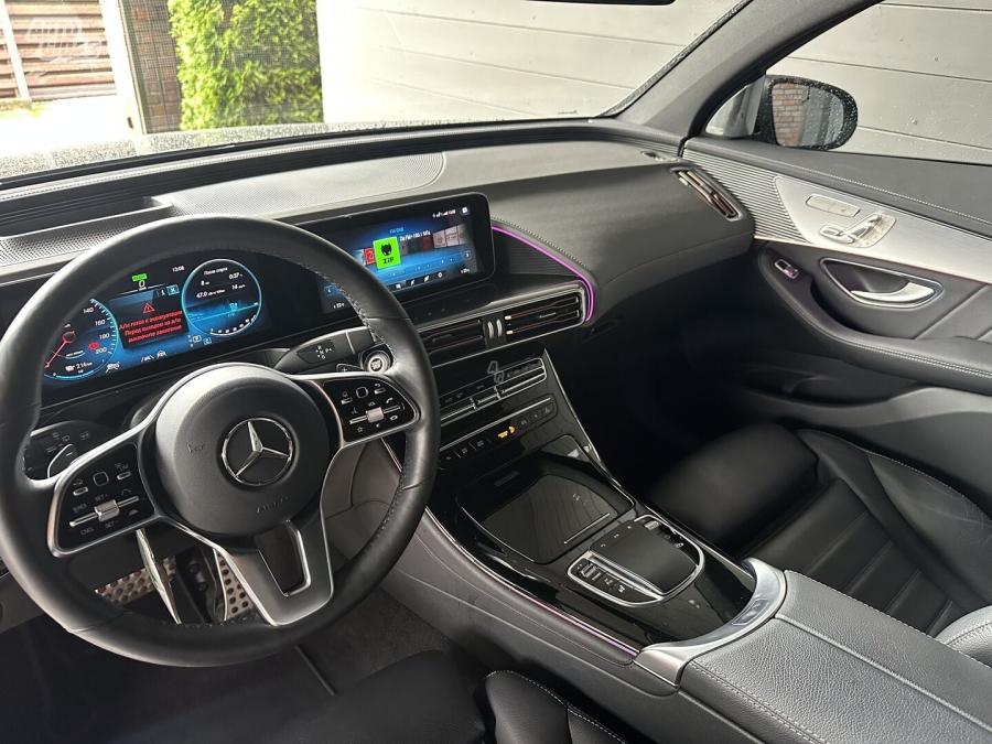 Mercedes-Benz EQC 2021 Viļņa, ar dzinēja tilpumu 0.00 L un nobraukumu 58 tūkst. km par 33950 €, foto 14 vietnē AUTOMOTO.COM.LV