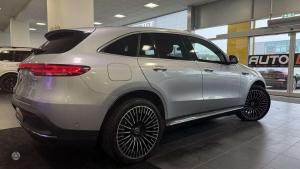 Pelēks Mercedes-Benz EQC 2020 Viļņa, ar dzinēja tilpumu 0.00 L un nobraukumu 39 tūkst. km par 35444 €, foto 4 vietnē AUTOMOTO.COM.LV