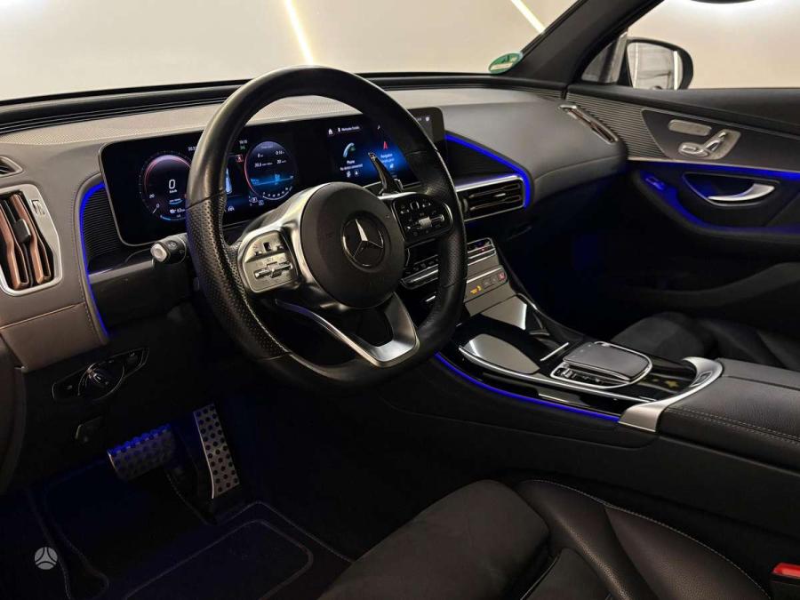 Grey Mercedes-Benz EQC 2020 in Marijampole, with an engine capacity of 0.00 L and mileage of 177 thousand km for 25999 €, photo 3 on AUTOMOTO.COM.LV