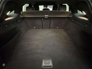 Grey Mercedes-Benz EQC 2020 in Marijampole, with an engine capacity of 0.00 L and mileage of 177 thousand km for 25999 €, photo 12 on AUTOMOTO.COM.LV
