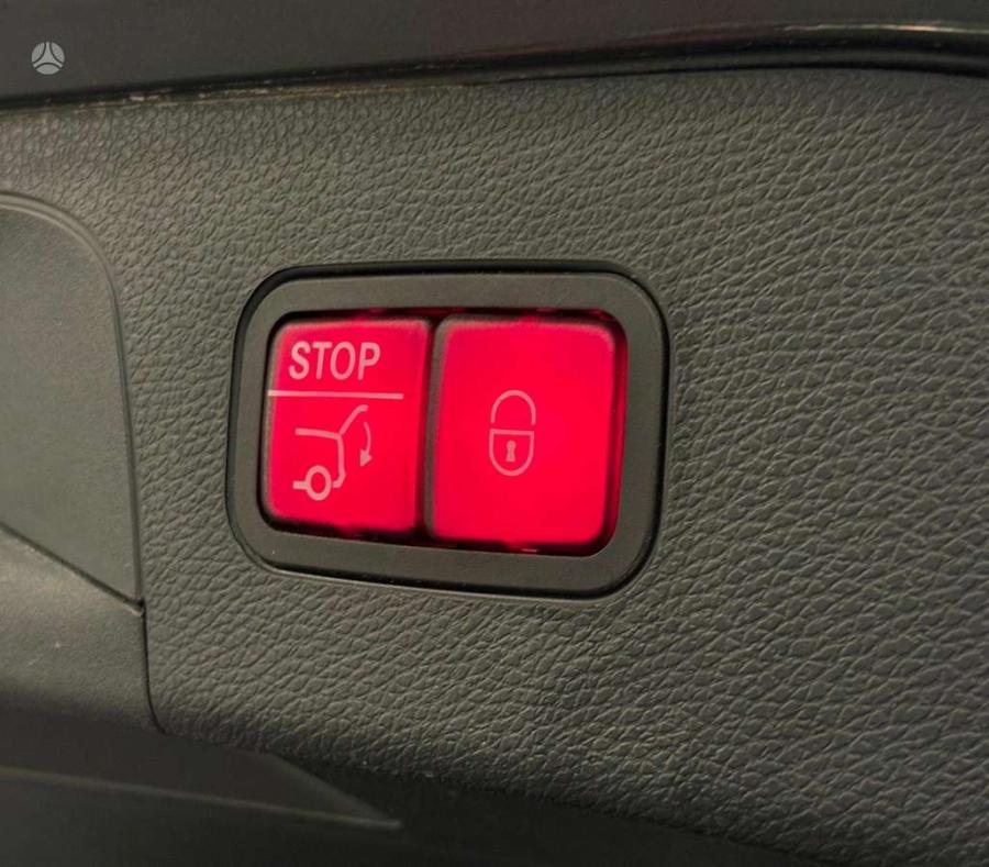 Grey Mercedes-Benz EQC 2020 in Marijampole, with an engine capacity of 0.00 L and mileage of 177 thousand km for 25999 €, photo 13 on AUTOMOTO.COM.LV