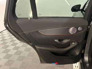Grey Mercedes-Benz EQC 2020 in Marijampole, with an engine capacity of 0.00 L and mileage of 177 thousand km for 25999 €, photo 18 on AUTOMOTO.COM.LV