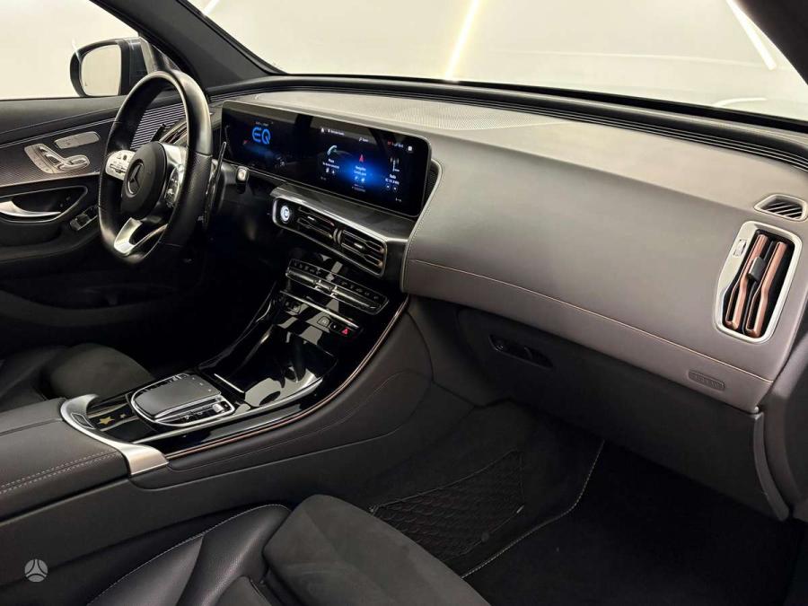 Grey Mercedes-Benz EQC 2020 in Marijampole, with an engine capacity of 0.00 L and mileage of 177 thousand km for 25999 €, photo 20 on AUTOMOTO.COM.LV