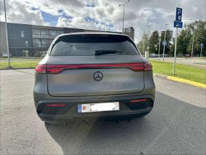 Pelēks Mercedes-Benz EQC 2021 Viļņa, ar dzinēja tilpumu 0.00 L un nobraukumu 151 tūkst. km par 34490 €, foto 7 vietnē AUTOMOTO.COM.LV