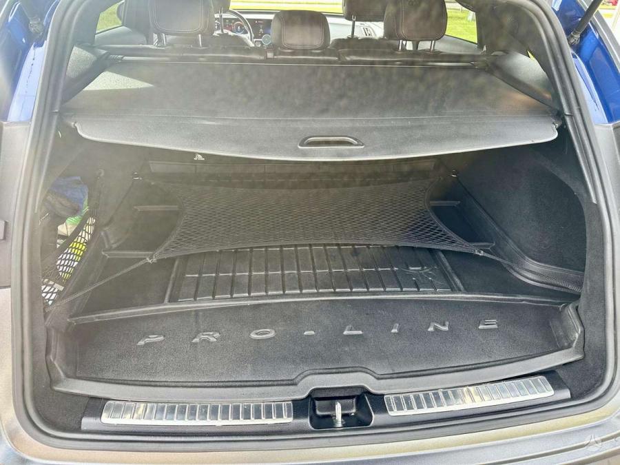 Pelēks Mercedes-Benz EQC 2021 Viļņa, ar dzinēja tilpumu 0.00 L un nobraukumu 151 tūkst. km par 34490 €, foto 16 vietnē AUTOMOTO.COM.LV