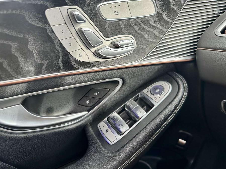 Pelēks Mercedes-Benz EQC 2021 Viļņa, ar dzinēja tilpumu 0.00 L un nobraukumu 151 tūkst. km par 34490 €, foto 19 vietnē AUTOMOTO.COM.LV