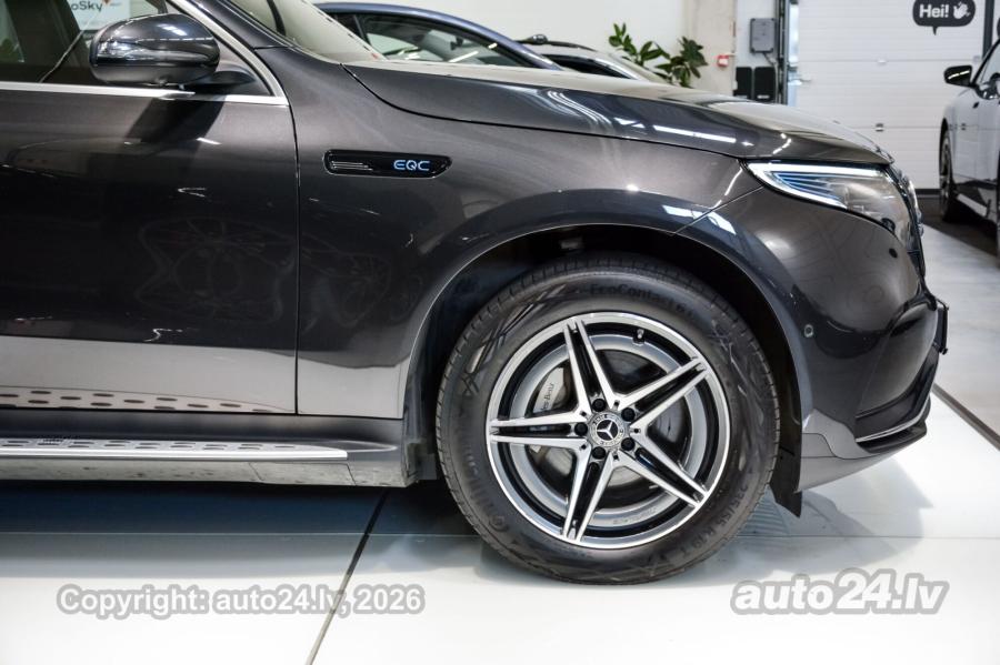 Pelēks Mercedes-Benz EQC 2022 Tallina, ar dzinēja tilpumu 0.00 L un nobraukumu 63 tūkst. km par 40500 €, foto 7 vietnē AUTOMOTO.COM.LV