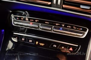 Pelēks Mercedes-Benz EQC 2022 Tallina, ar dzinēja tilpumu 0.00 L un nobraukumu 63 tūkst. km par 40500 €, foto 11 vietnē AUTOMOTO.COM.LV