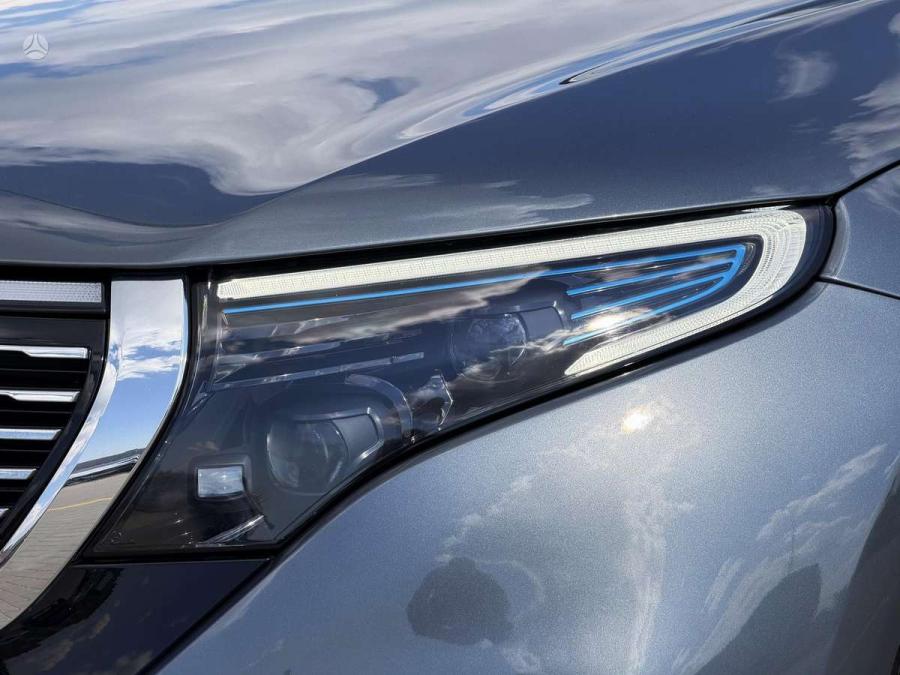 Pelēks Mercedes-Benz EQC 2023 Tauragė, ar dzinēja tilpumu 0.00 L un nobraukumu 66 tūkst. km par 33500 €, foto 5 vietnē AUTOMOTO.COM.LV
