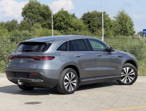 Pelēks Mercedes-Benz EQC 2023 Tauragė, ar dzinēja tilpumu 0.00 L un nobraukumu 66 tūkst. km par 33500 €, foto 12 vietnē AUTOMOTO.COM.LV