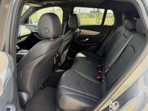 Pelēks Mercedes-Benz EQC 2023 Tauragė, ar dzinēja tilpumu 0.00 L un nobraukumu 66 tūkst. km par 33500 €, foto 17 vietnē AUTOMOTO.COM.LV