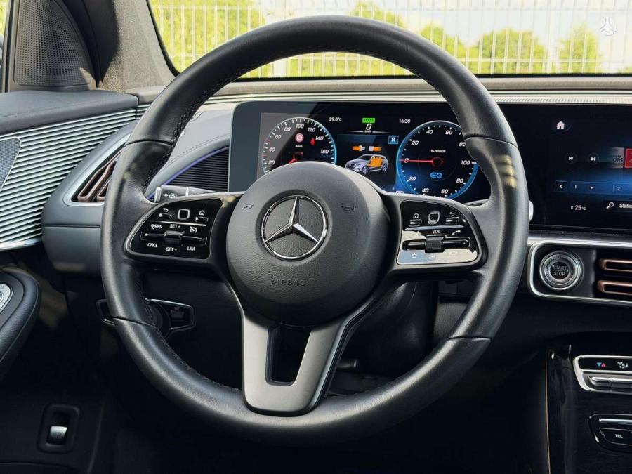 Pelēks Mercedes-Benz EQC 2023 Tauragė, ar dzinēja tilpumu 0.00 L un nobraukumu 66 tūkst. km par 33500 €, foto 21 vietnē AUTOMOTO.COM.LV