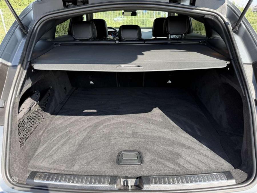 Pelēks Mercedes-Benz EQC 2023 Tauragė, ar dzinēja tilpumu 0.00 L un nobraukumu 66 tūkst. km par 33500 €, foto 30 vietnē AUTOMOTO.COM.LV