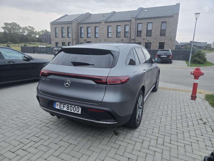 Grey Mercedes-Benz EQC 2023 in Klaipeda, with an engine capacity of 0.00 L and mileage of 43 thousand km for 39500 €, photo 3 on AUTOMOTO.COM.LV