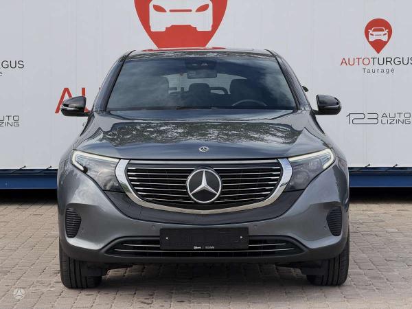 Серый Мерседес EQC 2023 в Таураге, объемом двигателя 0.00 л и пробегом 65 тыс. км за 33500 €, фото 4 на AUTOMOTO.COM.LV