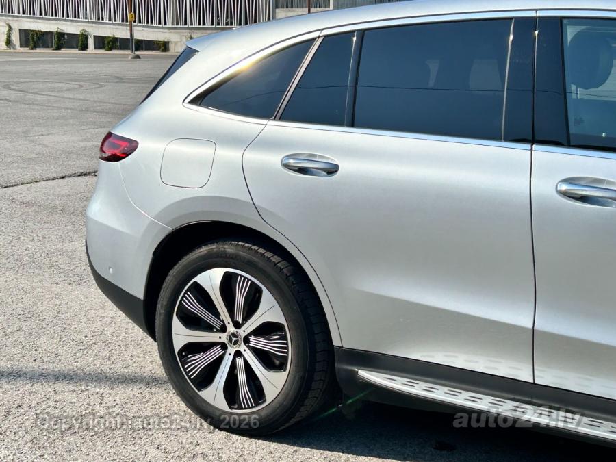 Pelēks Mercedes-Benz EQC 2019 Tallina, ar dzinēja tilpumu 0.00 L un nobraukumu 84 tūkst. km par 32000 €, foto 10 vietnē AUTOMOTO.COM.LV
