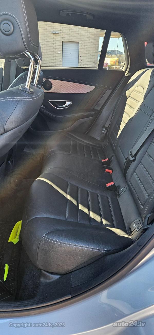 Pelēks Mercedes-Benz EQC 2020 Tallina, ar dzinēja tilpumu 0.00 L un nobraukumu 65 tūkst. km par 35400 €, foto 11 vietnē AUTOMOTO.COM.LV