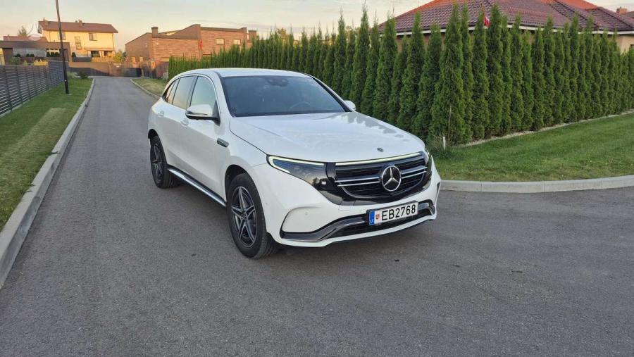 White Mercedes-Benz EQC 2020 in Vilnius, with an engine capacity of 0.00 L and mileage of 110 thousand km for 32200 €, photo 1 on AUTOMOTO.COM.LV