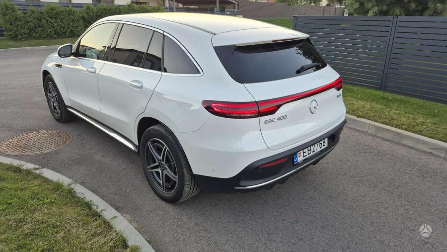 White Mercedes-Benz EQC 2020 in Vilnius, with an engine capacity of 0.00 L and mileage of 110 thousand km for 32200 €, photo 6 on AUTOMOTO.COM.LV