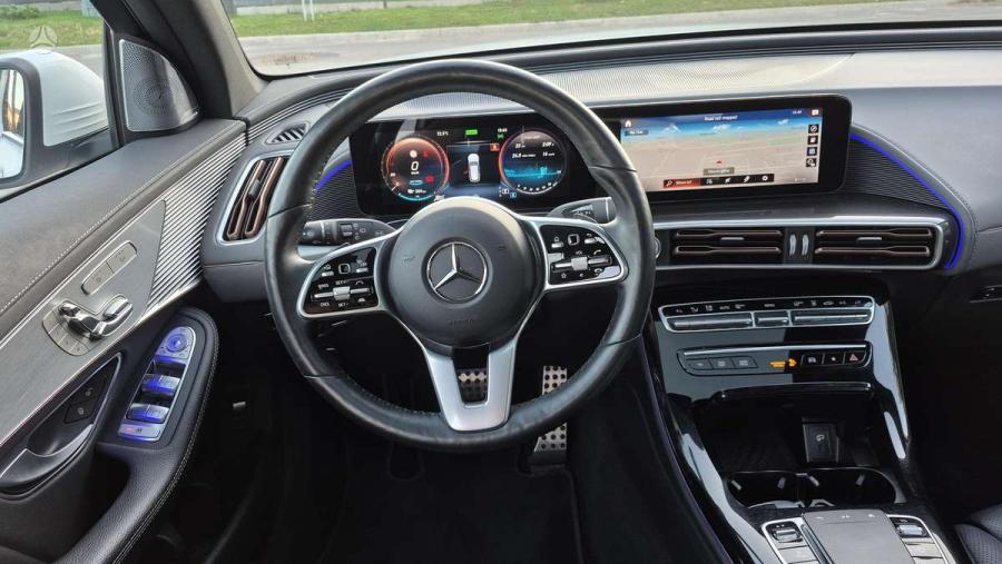 White Mercedes-Benz EQC 2020 in Vilnius, with an engine capacity of 0.00 L and mileage of 110 thousand km for 32200 €, photo 9 on AUTOMOTO.COM.LV