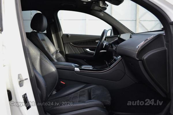 Balts Mercedes-Benz EQC 2021 Rīga, ar dzinēja tilpumu 0.00 L un nobraukumu 106 tūkst. km par 28500 €, foto 10 vietnē AUTOMOTO.COM.LV