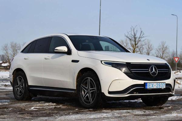 Balts Mercedes-Benz EQC 2021 Rīga, ar dzinēja tilpumu 0.00 L un nobraukumu 106 tūkst. km par 27900 €, foto 5 vietnē AUTOMOTO.COM.LV