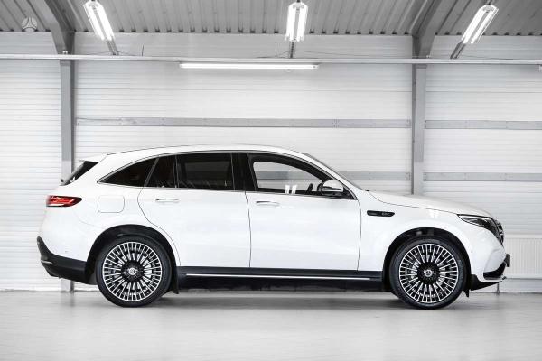Balts Mercedes-Benz EQC 2021 Tukums, ar dzinēja tilpumu 0.00 L un nobraukumu 110 tūkst. km par 34990 €, foto 4 vietnē AUTOMOTO.COM.LV