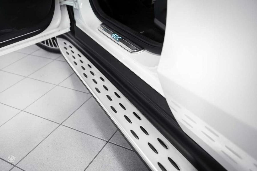 Белый Мерседес EQC 2021 в Тукумс, объемом двигателя 0.00 л и пробегом 110 тыс. км за 34990 €, фото 53 на AUTOMOTO.COM.LV