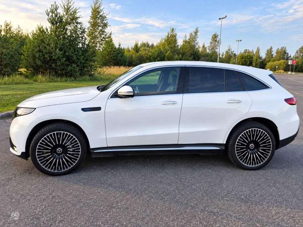 Mercedes-Benz EQC 2021 Viļņa vietnē Balts Mercedes-Benz EQC 2021 Viļņa, ar dzinēja tilpumu 0.00 L un nobraukumu 110 tūkst. km par 34500 €, foto 3 vietnē AUTOMOTO.COM.LV