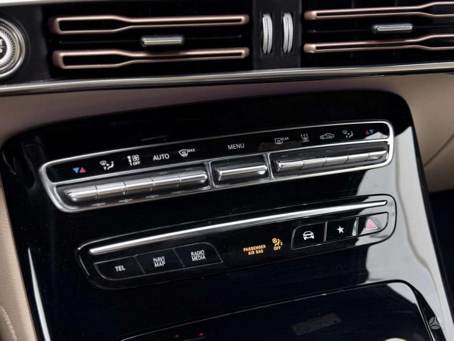Белый Мерседес EQC 2023 в Вильнюс, объемом двигателя 0.00 л и пробегом 38 тыс. км за 39999 €, фото 24 на AUTOMOTO.COM.LV