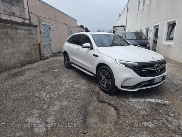 Balts Mercedes-Benz EQC 2021 Tallina, ar dzinēja tilpumu 0.00 L un nobraukumu 39 tūkst. km par 33900 €, foto 5 vietnē AUTOMOTO.COM.LV