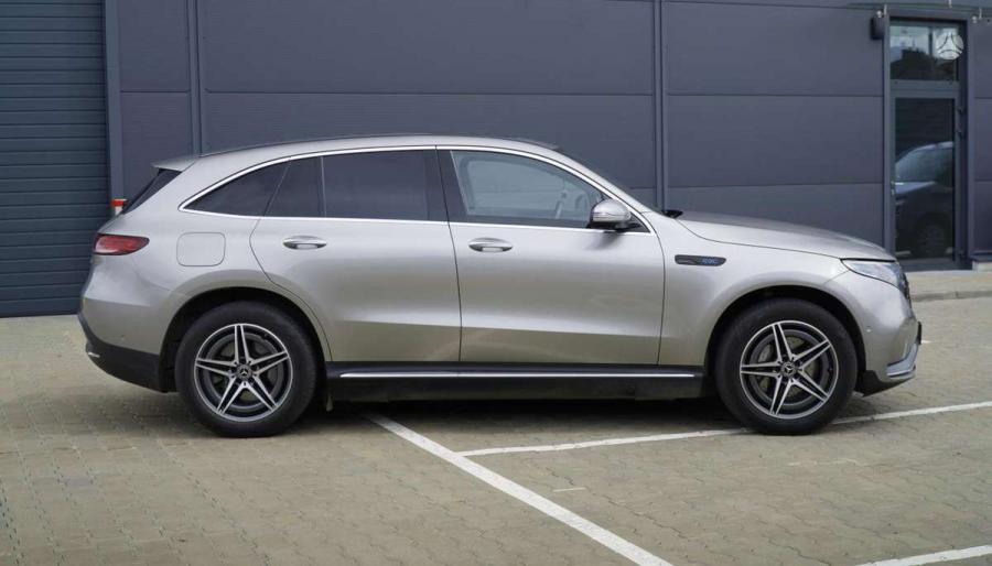 Dzeltens Mercedes-Benz EQC 2020 Viļņa, ar dzinēja tilpumu 0.00 L un nobraukumu 96 tūkst. km par 32800 €, foto 3 vietnē AUTOMOTO.COM.LV