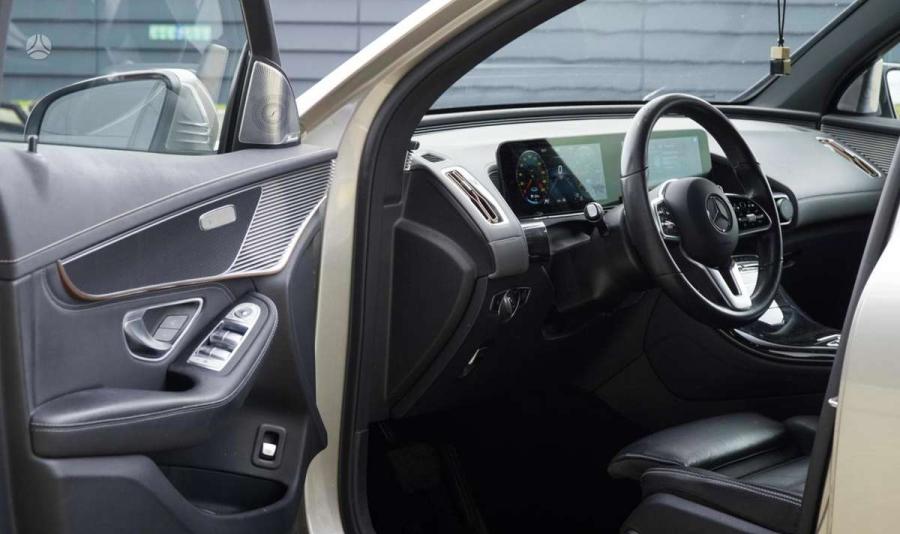 Dzeltens Mercedes-Benz EQC 2020 Viļņa, ar dzinēja tilpumu 0.00 L un nobraukumu 96 tūkst. km par 32800 €, foto 16 vietnē AUTOMOTO.COM.LV